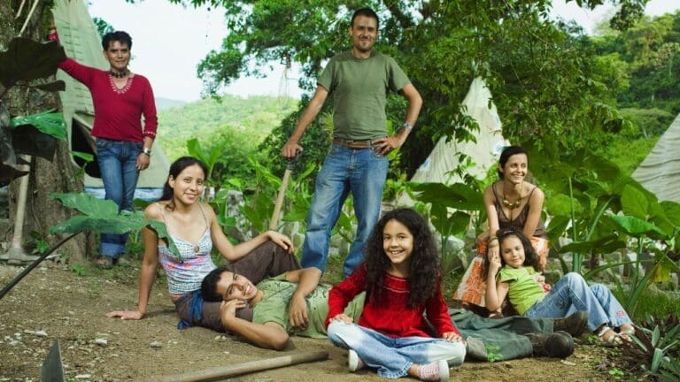 OFF-Grid: como funciona viver desconectado da sociedade?